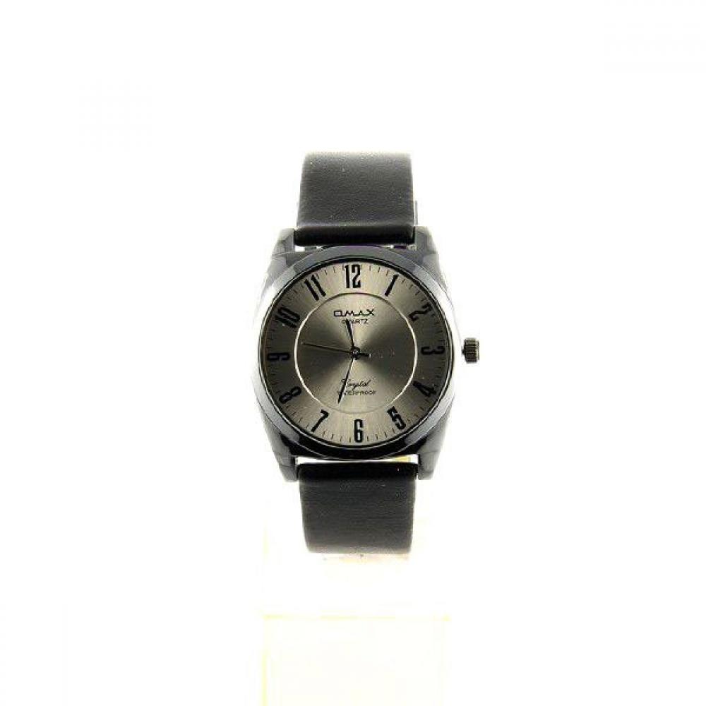 Montre grise marque OMAX chiffres noirs